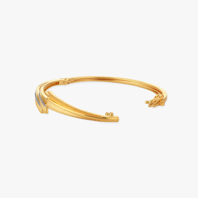 Lustrous Elegance Bangle