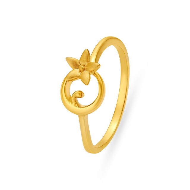 Oval And Floral Motif Gold Finger Ring