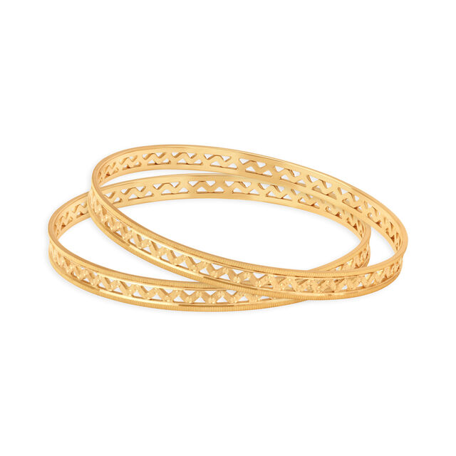 Classic Mesh Pattern Gold Bangle
