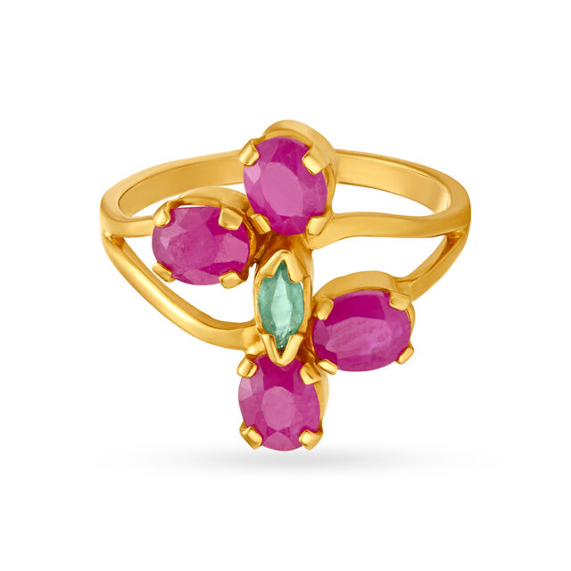 Traditional Gold Finger Ring with gemstones