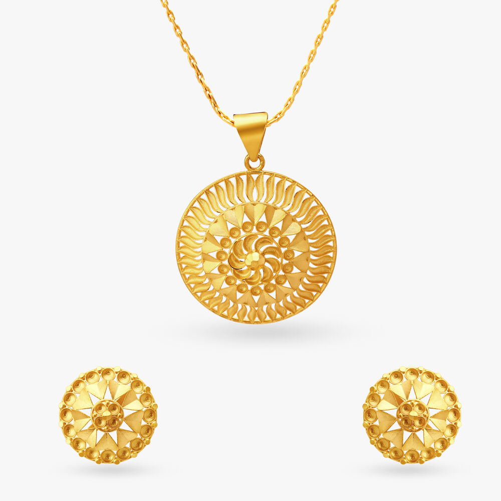 Kitty set tanishq store