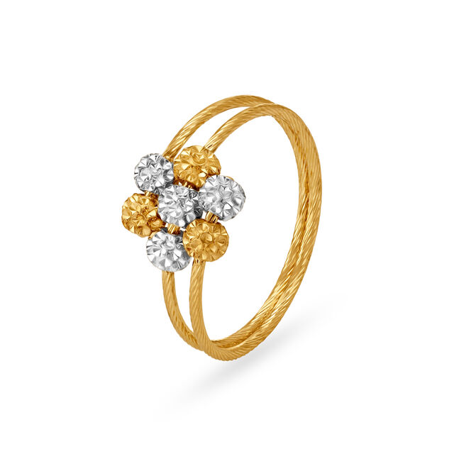 Sophisticated Floral Ring
