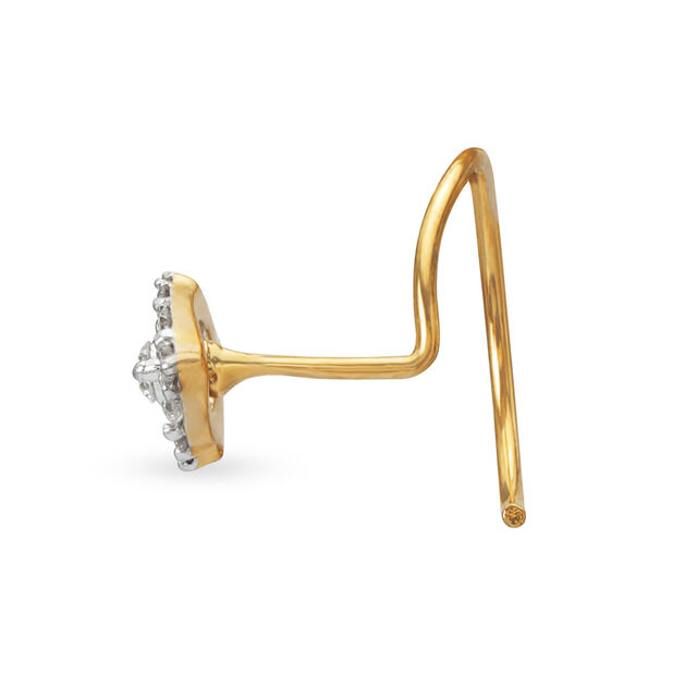 Classy Gorgeous Diamond Nose Pin