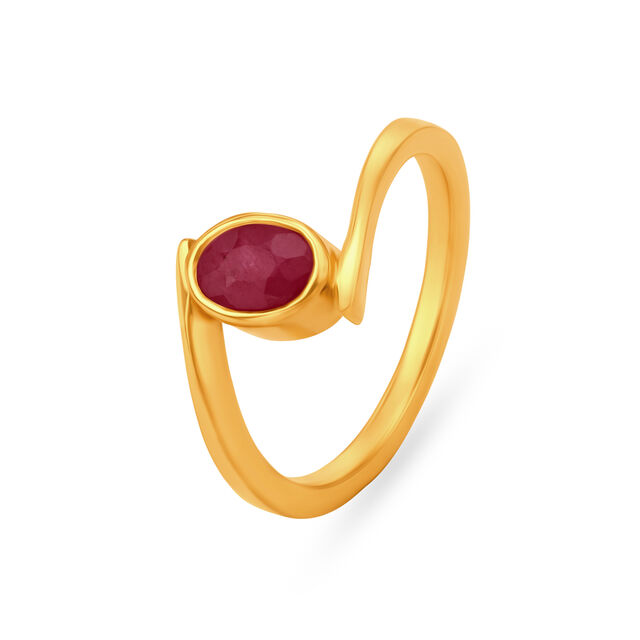 Resplendent Ruby Gold Finger Ring