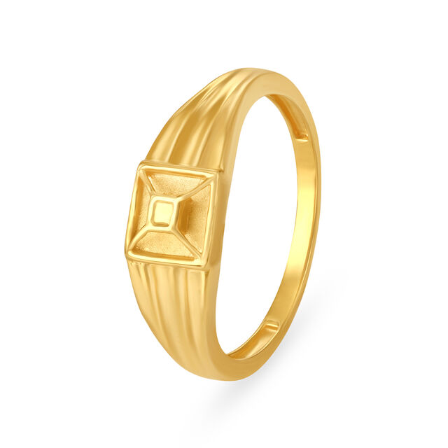 Stunning Geometric Gold Ring