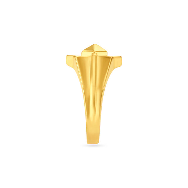 Classy Simple Gold Ring for Men