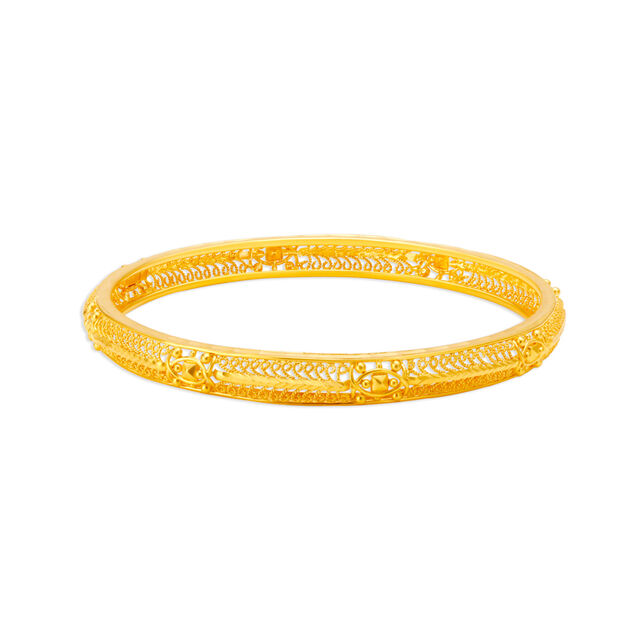 22 Karat Gold Bangle