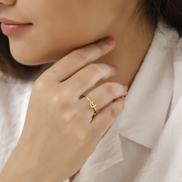 Letter U 14KT Yellow Gold Initial Ring