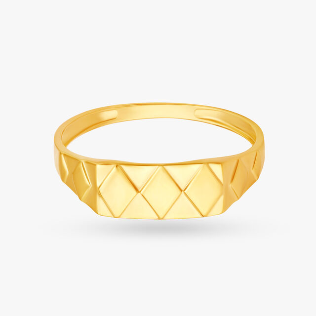 Mesmerizingly Fancy Gold Ring for Men