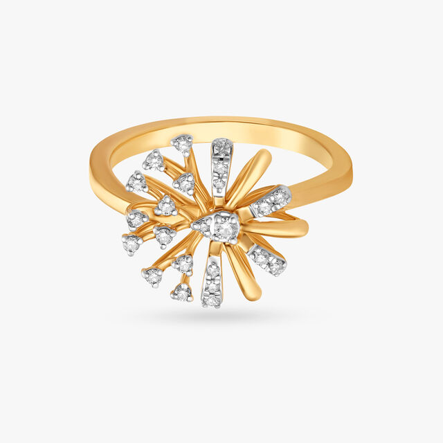 Appealing Abstract Diamond Ring