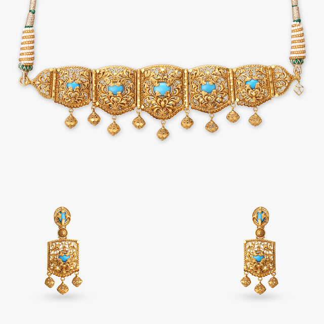 Bold Regal Gold Necklace Set