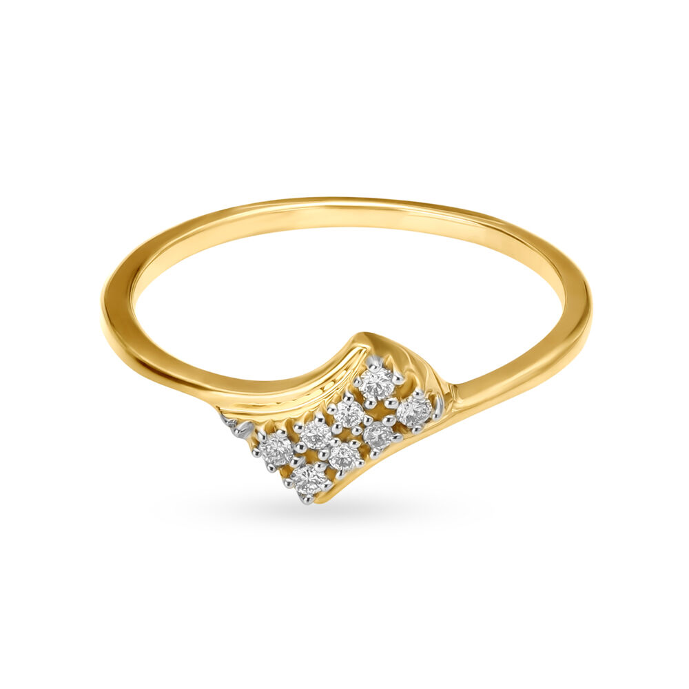 Buy Appealing Contemporary Diamond Finger Ring at Best Price | Tanishq UAE