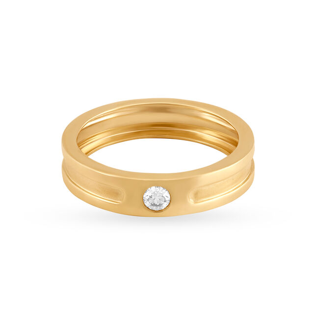 Sublime 18 Karat Yellow Gold And Diamond Finger Ring
