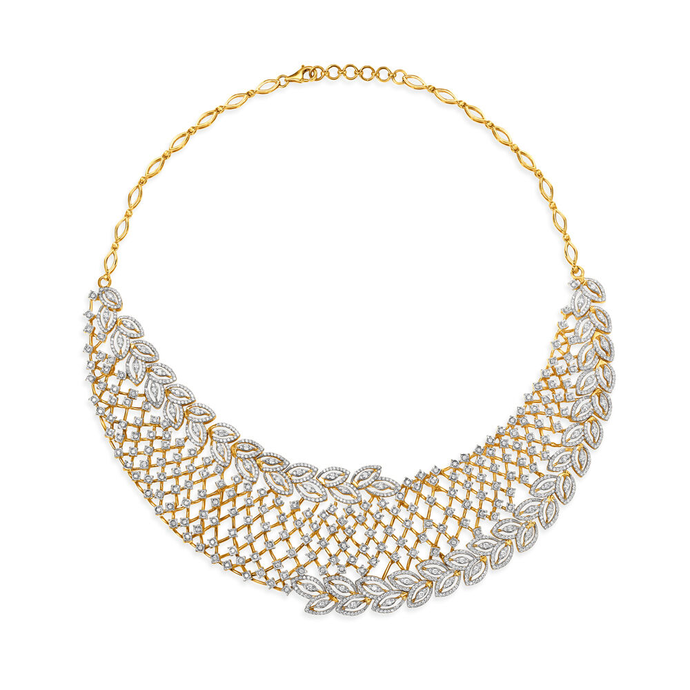 Alluring Gold and Diamond Necklace Set