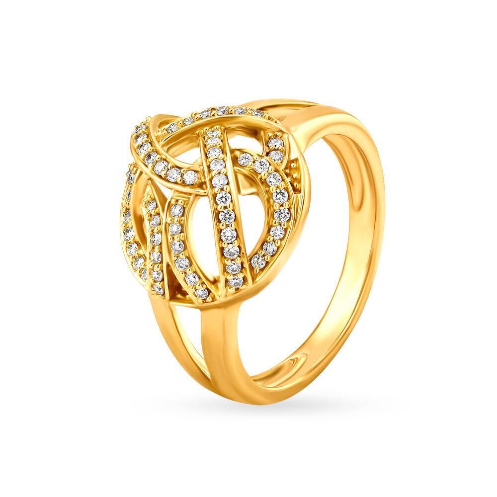 Contemporary Cocktail Diamond Finger Ring