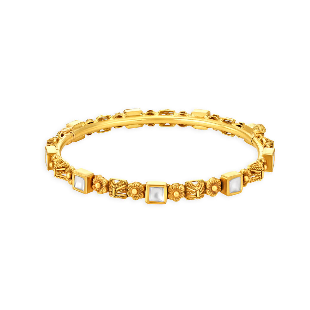 Buy Striking Gold Bangles at Best Price | Tanishq US