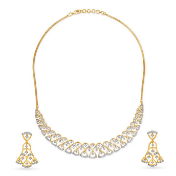 Tanishq Diamond Necklace Set Collection. Shop Diamond Necklace Set Online.