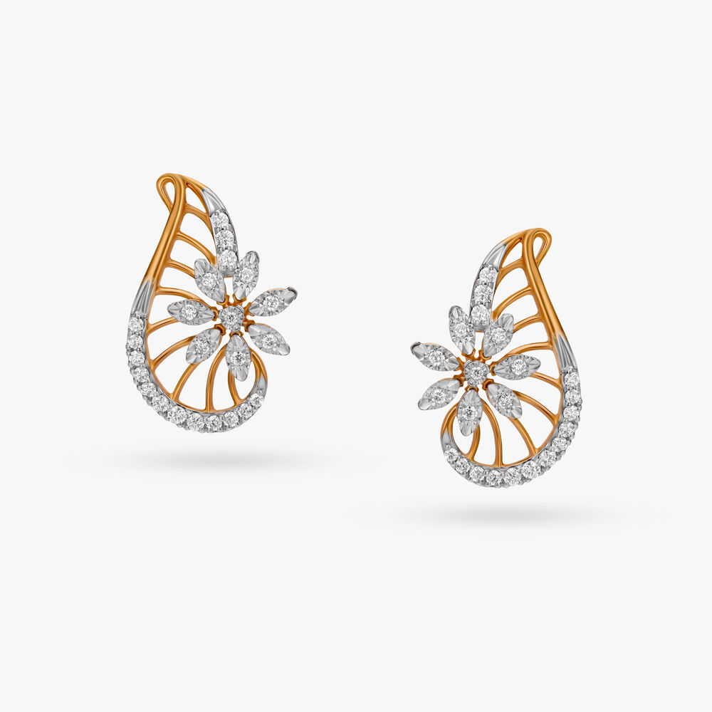 Buy Dainty Leafy Stud Earrings at Best Price | Tanishq UAE