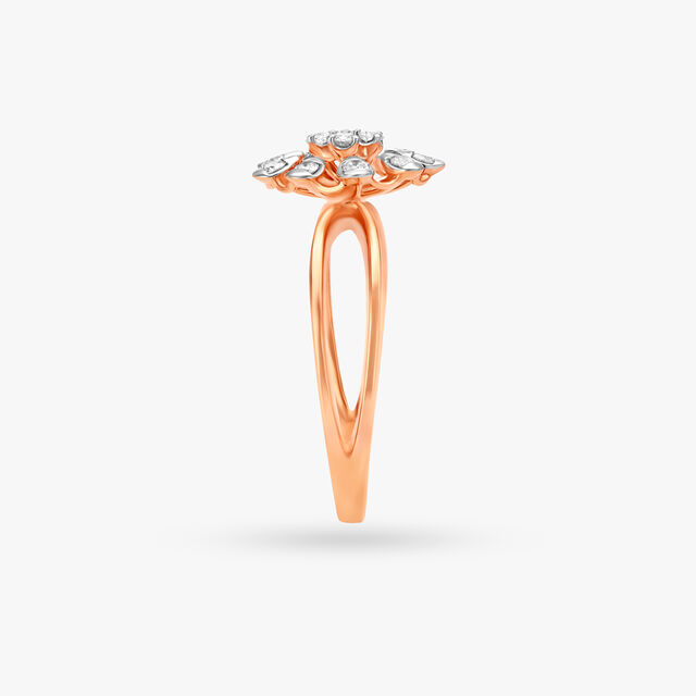 Luminous Flower Diamond Ring