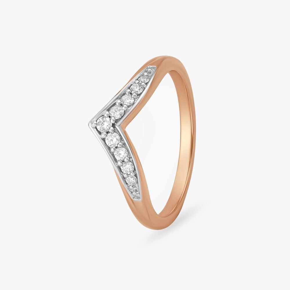 Buy Elegant V Diamond Ring at Best Price | Tanishq US