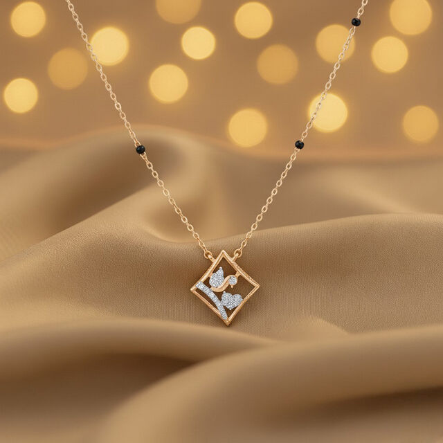 Buy Sleek Geometry Diamond Mangalsutra at Best Price | Tanishq US