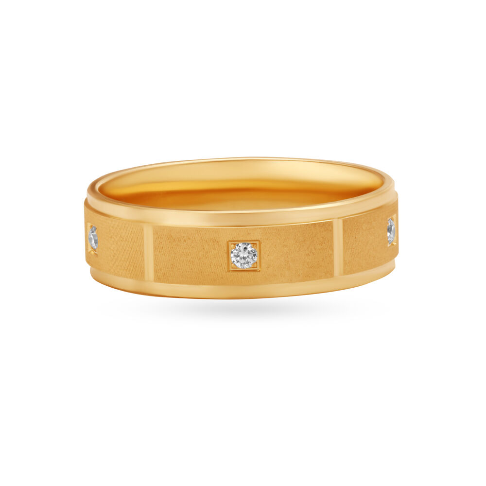 Buy Pristine Diamond Finger Band at Best Price | Tanishq US