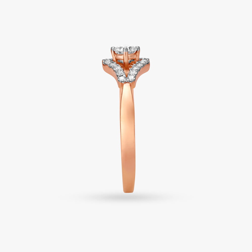 Alluring Diamond Ring