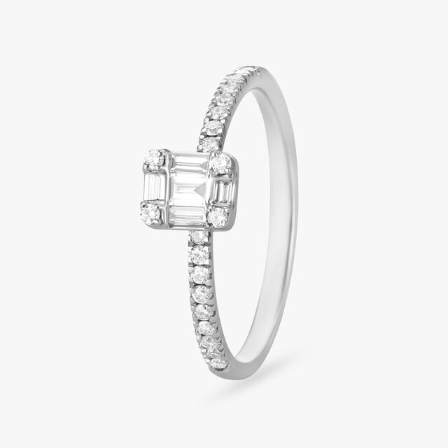 Enticing Sleek Diamond Ring