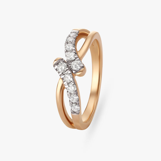Buy Luminous Embrace Diamond Finger Ring at Best Price | Tanishq UAE