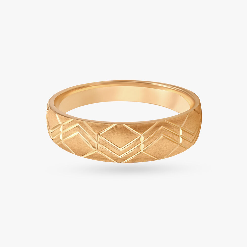 Buy Classy Bold Ring for Men at Best Price | Tanishq UAE