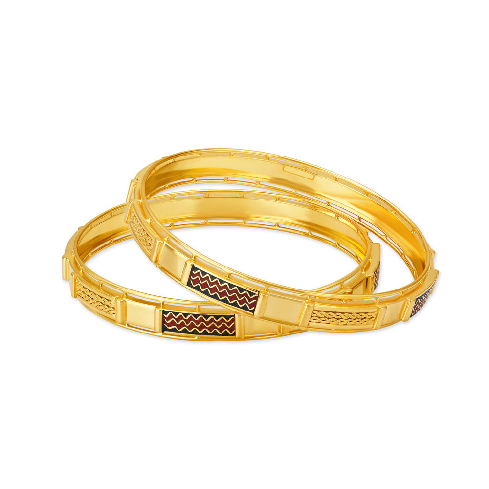 Buy Artistic Yellow Gold Waved Segment Bangles at Best Price | Tanishq US