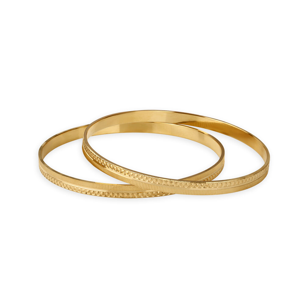 Buy Textured Glossy Gold Bangle at Best Price | Tanishq US