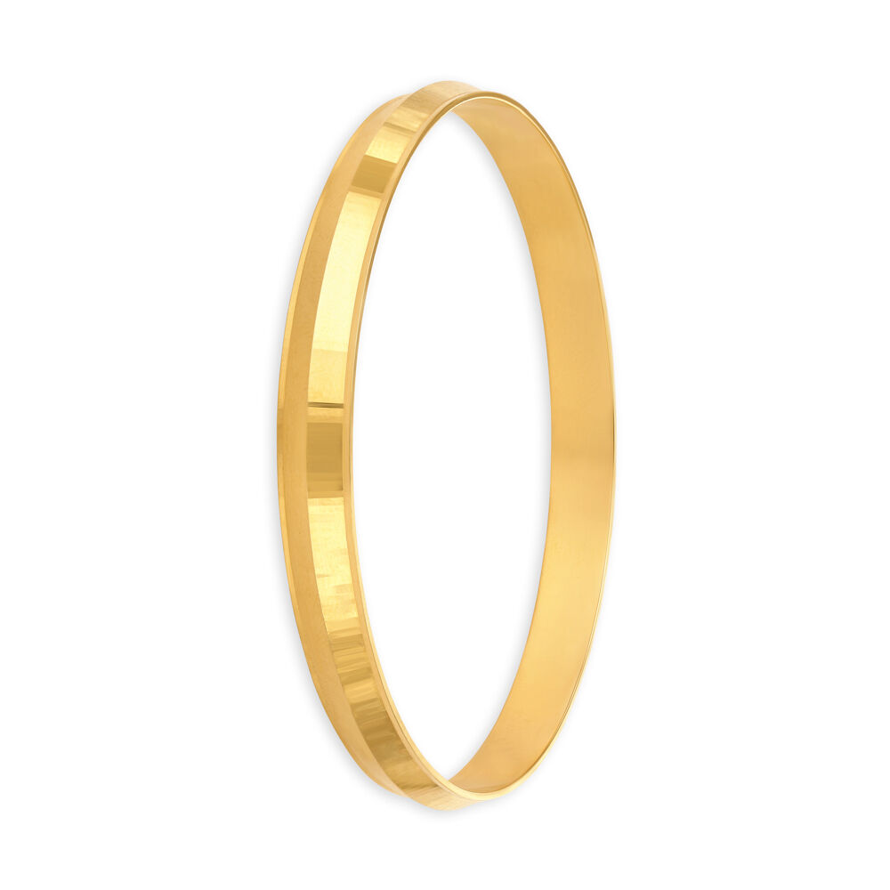 Buy Minimalist Yellow Gold Ridged Kada at Best Price | Tanishq US
