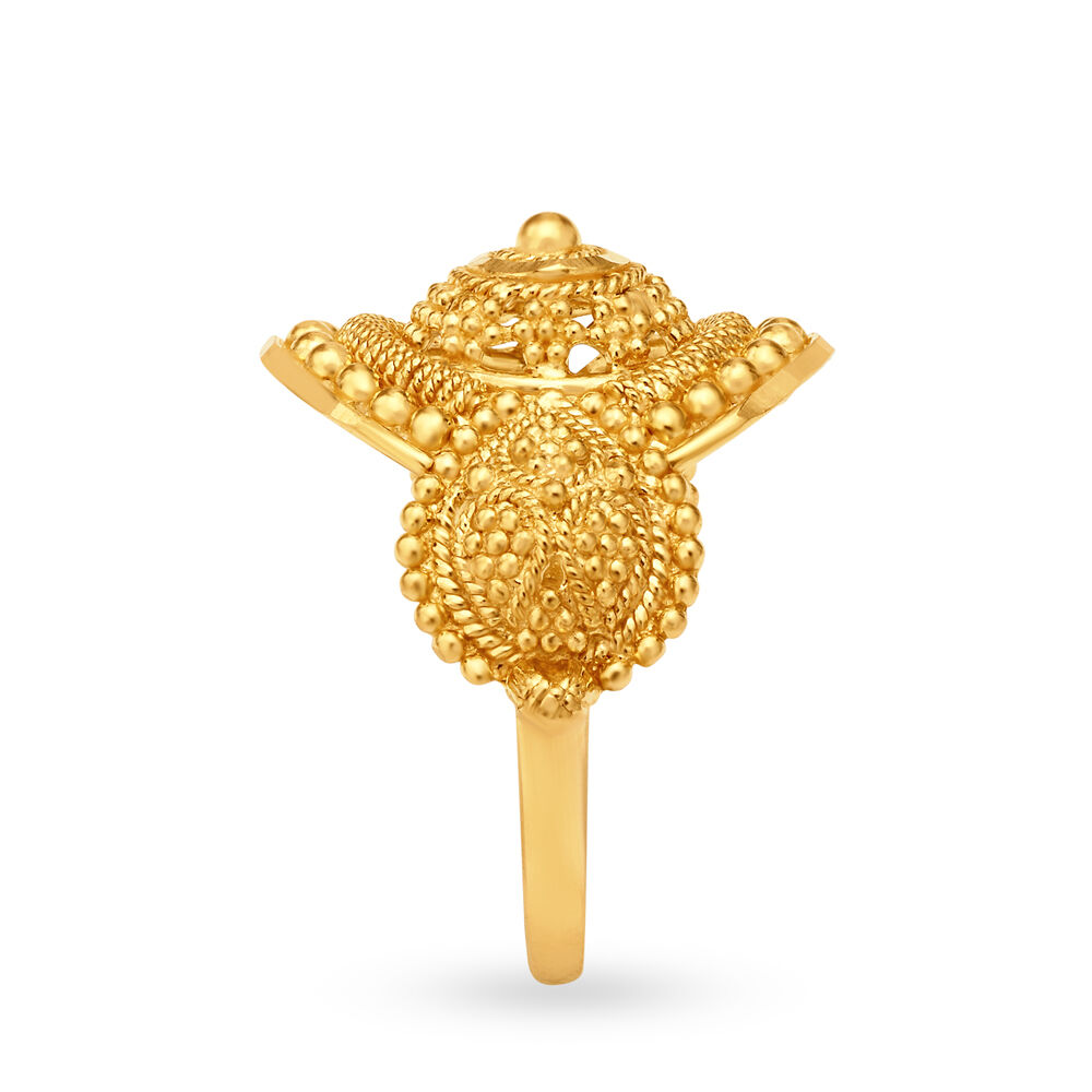 Buy Elaborate Traditional Gold Ring at Best Price | Tanishq US