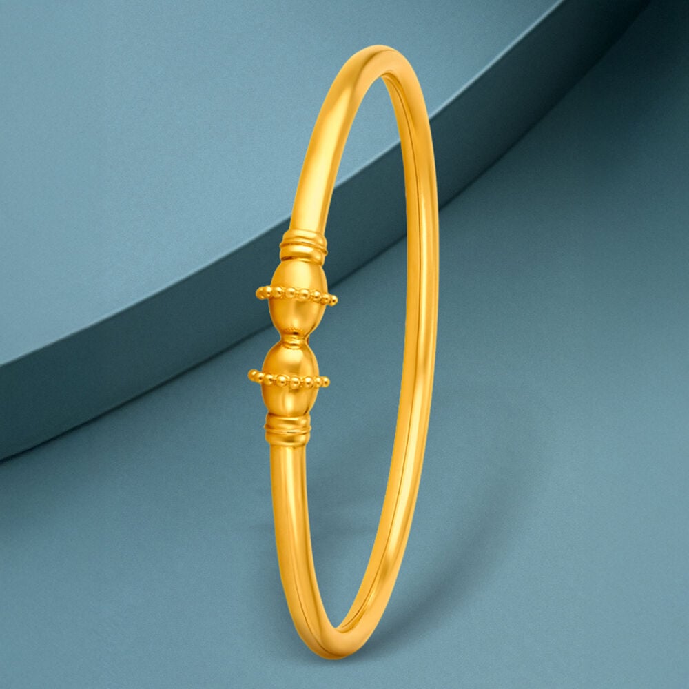 Buy Lustrous Gold Bangle at Best Price | Tanishq US