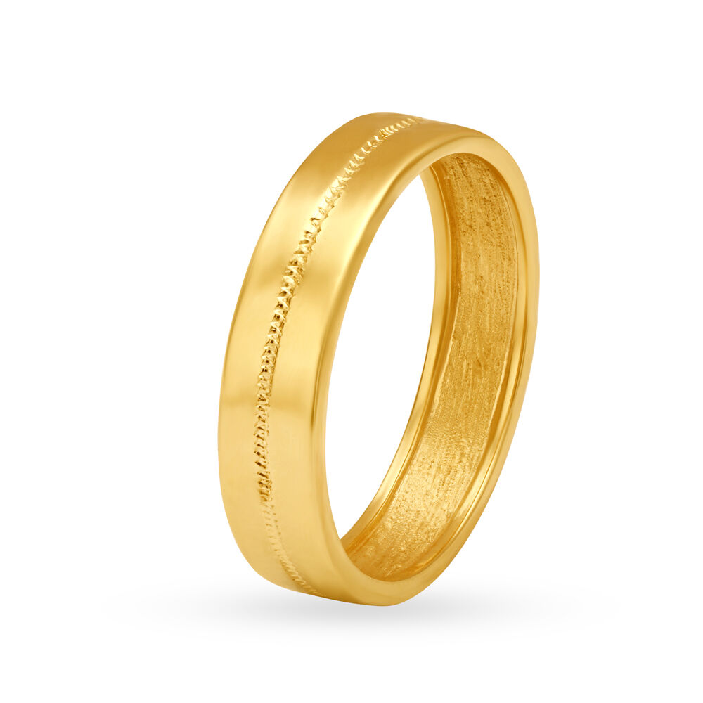 Buy Sleek Minimalistic Gold Ring at Best Price | Tanishq UAE