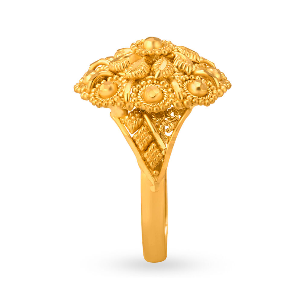 Buy Tanishq 22 Karat Yellow Gold Finger Ring at Best Price | Tanishq UAE