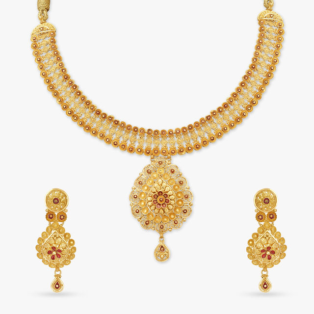 Buy Regal Gold Necklace Set at Best Price | Tanishq UAE