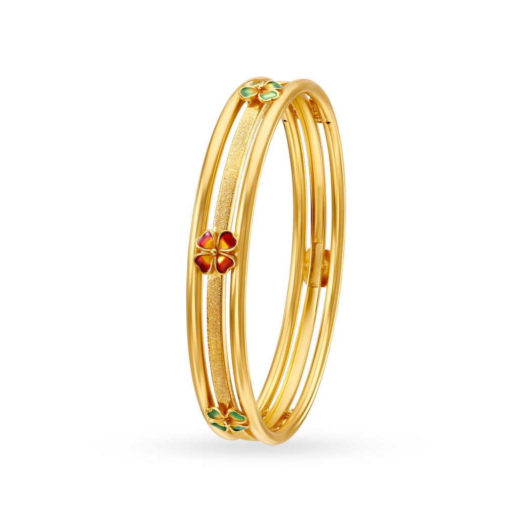 Buy Regal Gold Bangles at Best Price | Tanishq US
