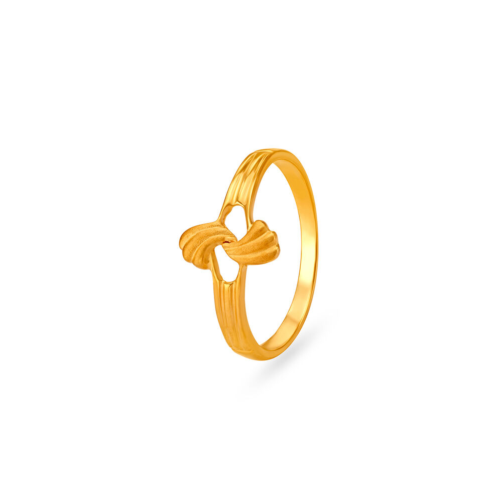 Buy Delicate Pretty Ring for Kids at Best Price | Tanishq US