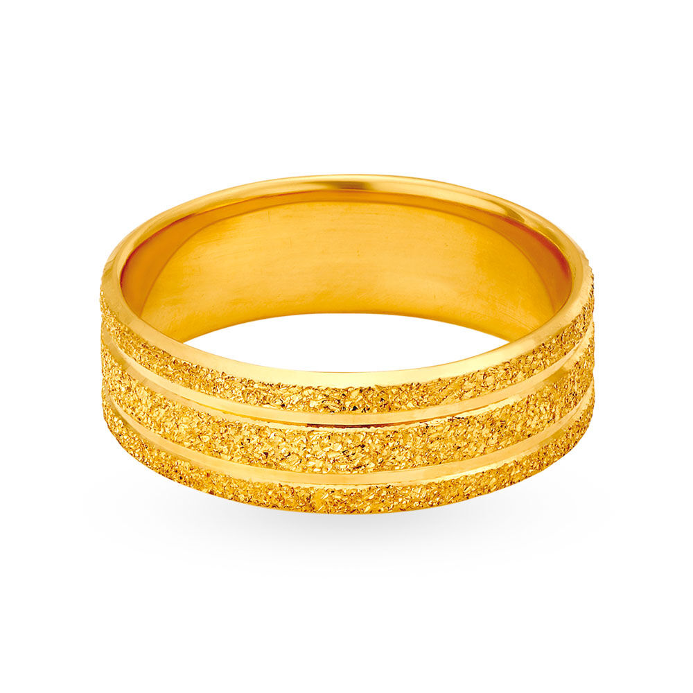 Buy Majestic 22 Karat Yellow Gold Finger Ring at Best Price | Tanishq UAE