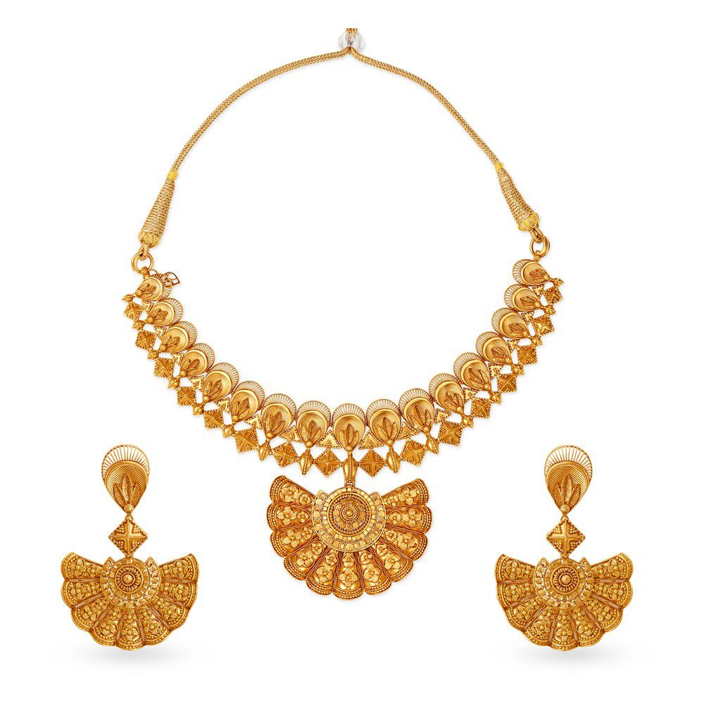 Buy Regal Floral Gold Neckwear Set at Best Price | Tanishq US