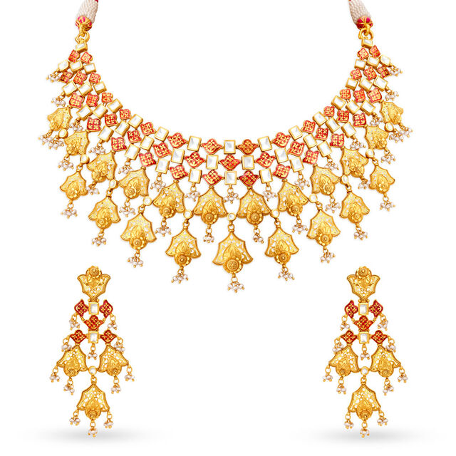 Buy Charming Fancy Gold Necklace Set at Best Price | Tanishq US