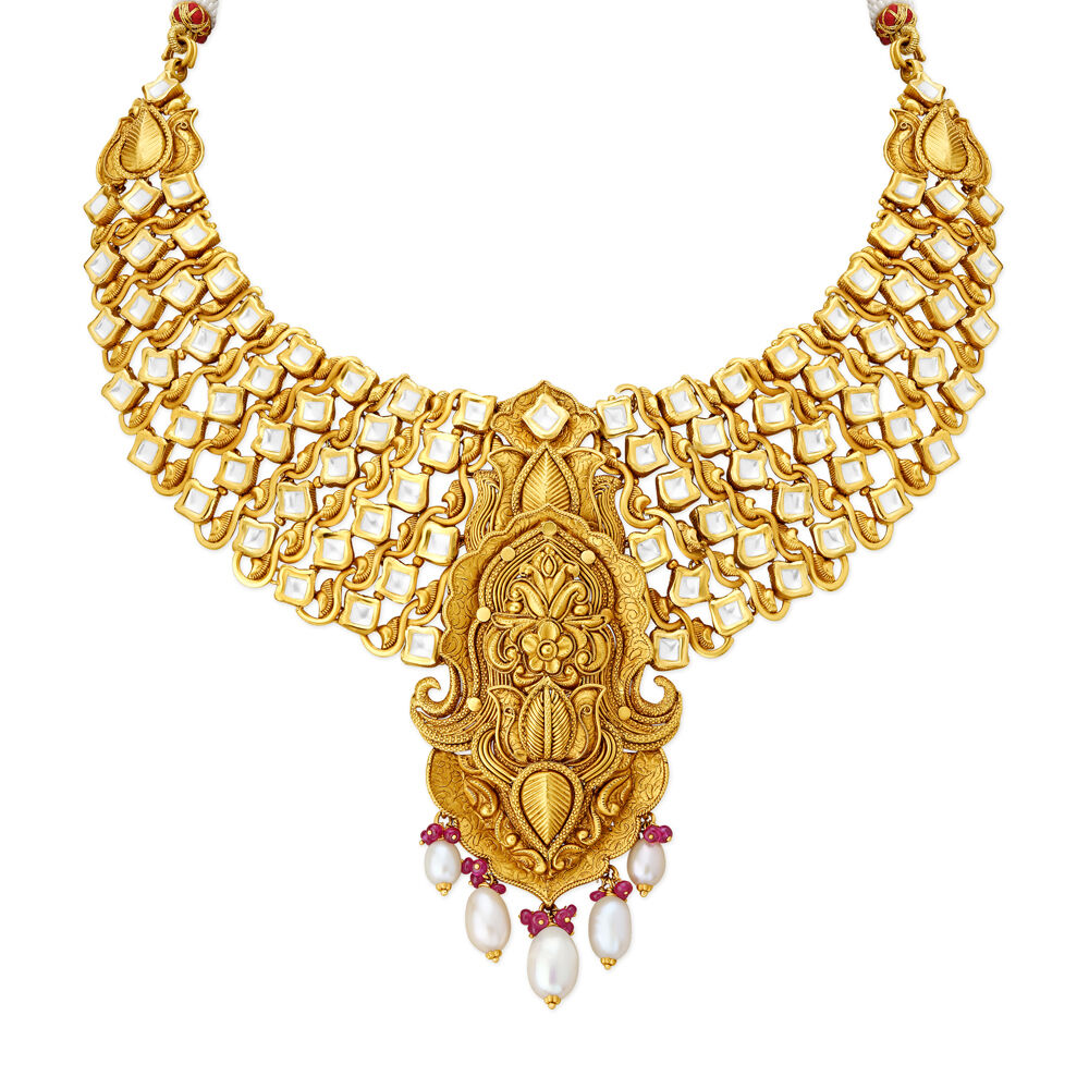 Buy Regal Gold Necklace Set at Best Price | Tanishq UAE