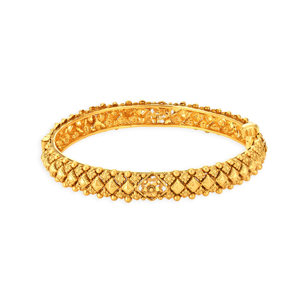 Buy Aari Pattern Gold Bangles at Best Price | Tanishq US