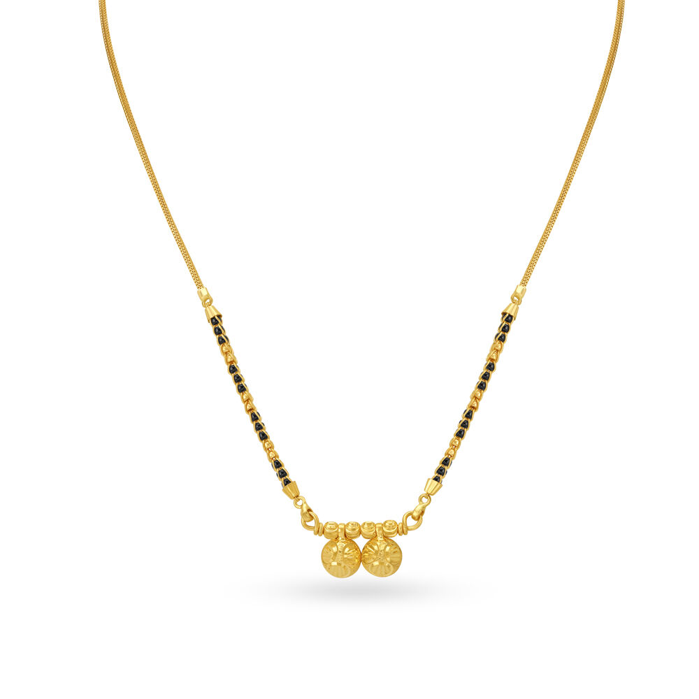 Buy Striking Carved Vati Mangalsutra at Best Price | Tanishq Singapore ...