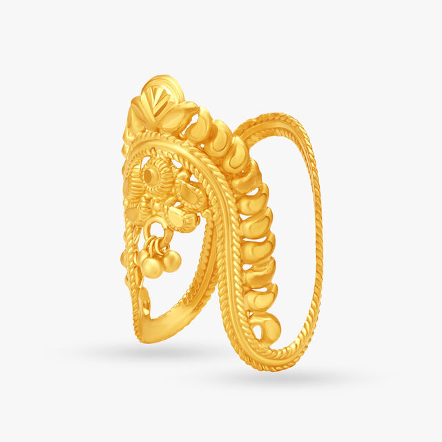Buy Splendour Gold Finger Ring at Best Price | Tanishq US