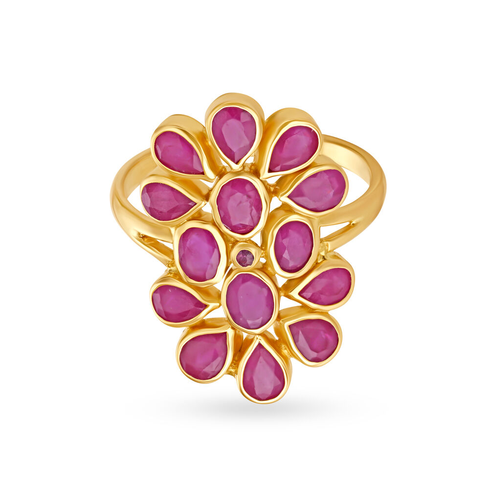 Buy Luxurious Floral Gold and Ruby Finger Ring at Best Price | Tanishq UAE