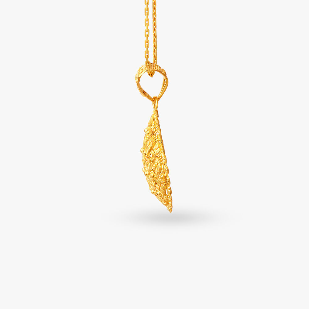 Buy Gold Elegance Pendant Set at Best Price | Tanishq US