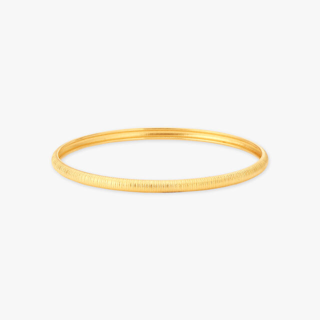 Buy Textured Harmony Gold Bangle at Best Price | Tanishq US